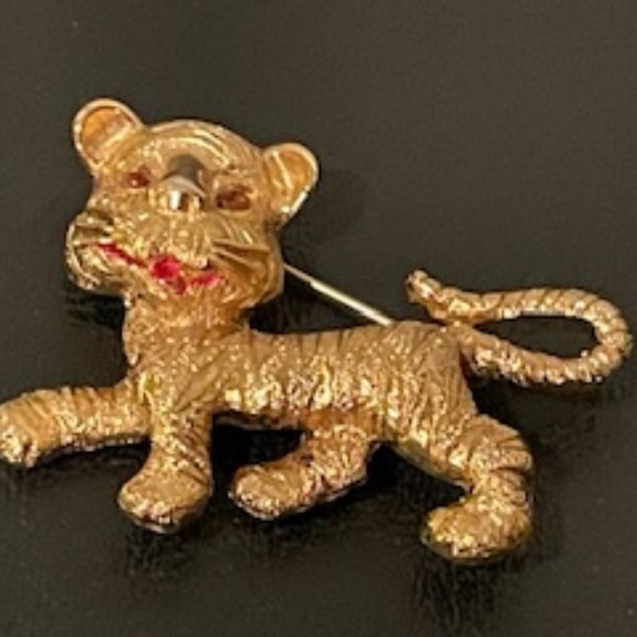 Monet | Jewelry | Vintage Monet Tiger Pin | Poshmark